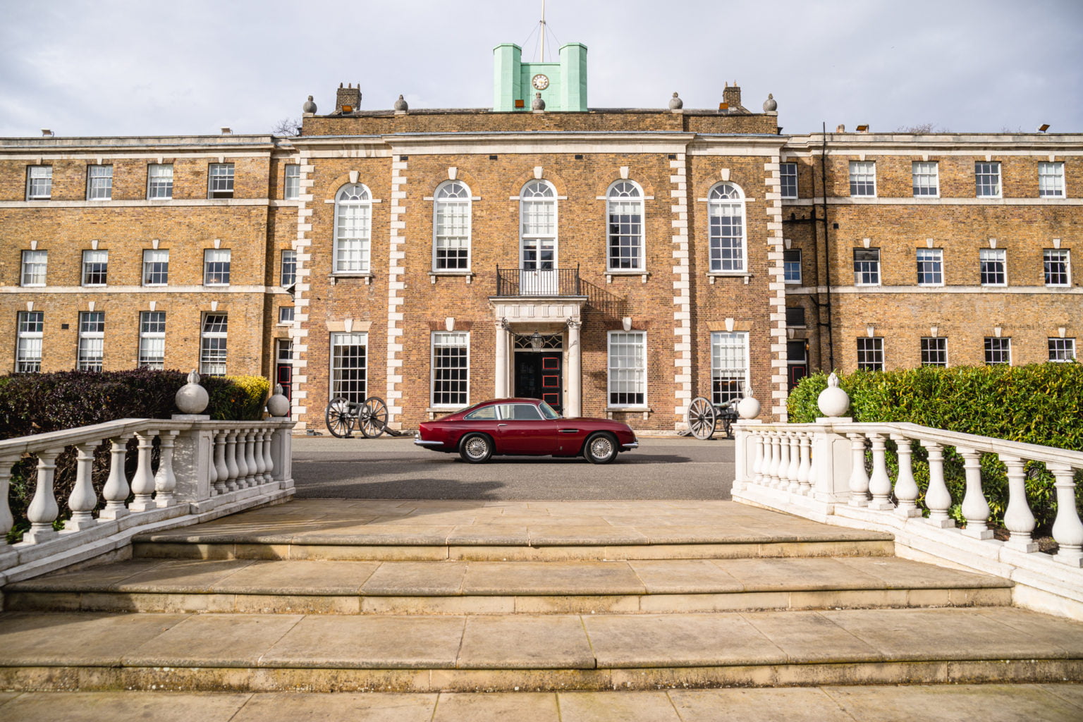 London Concours and Iconic Auctioneers bring Luxury Lifestyle Sale to ...